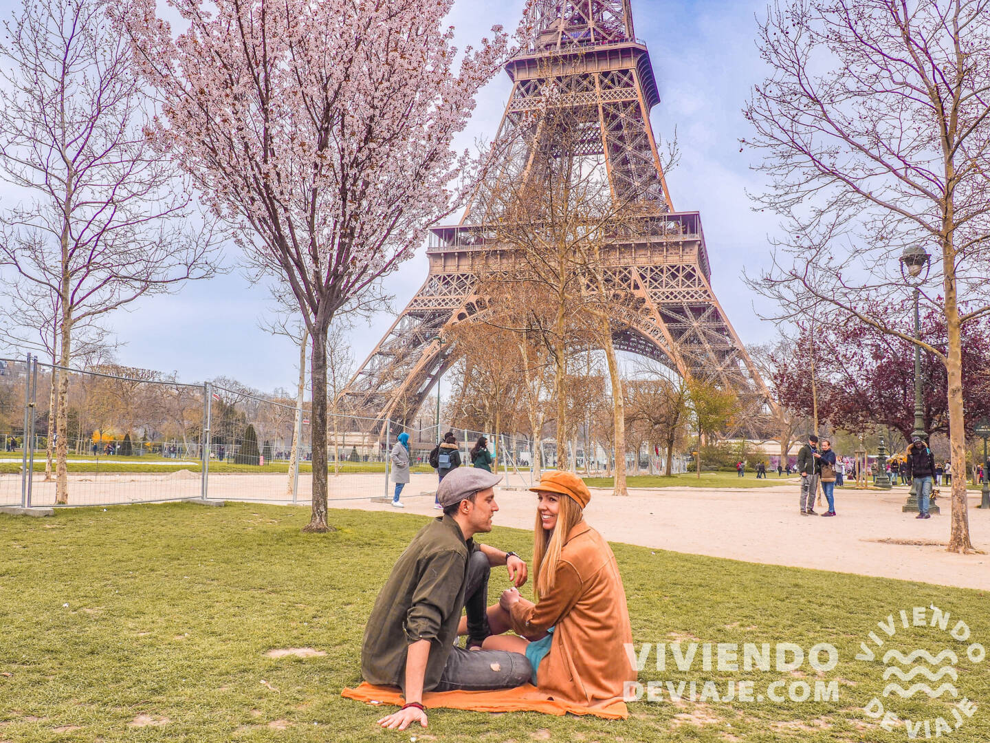 25 CONSEJOS para viajar a París por primera vez | Viviendo de Viaje